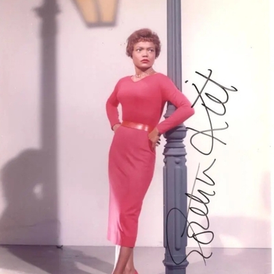 Real Autograph Collectors Club (RACC) - #1 Autograph Collector & Fan ...