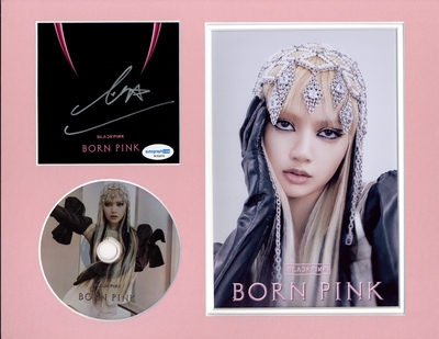 Lisa Autograph Profile by RACC - Lisa Autographs, Signing Photos ...