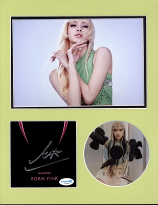 Lisa Autograph Profile by RACC - Lisa Autographs, Signing Photos ...