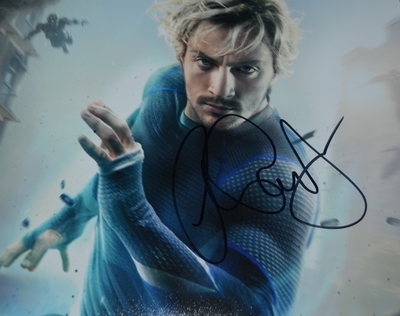 Aaron Taylor-Johnson Autograph Profile by RACC - Aaron Taylor-Johnson ...