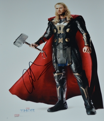 Chris Hemsworth Autograph Profile by RACC - Chris Hemsworth Autographs ...