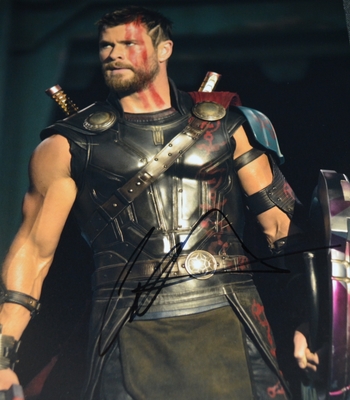 Chris Hemsworth Autograph Profile by RACC - Chris Hemsworth Autographs ...
