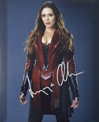 Elizabeth Olsen Autograph Profile by RACC - Elizabeth Olsen Autographs ...