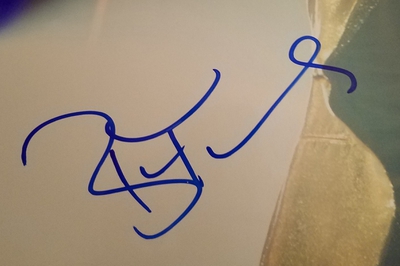 Brandon Flowers Autograph Profile by RACC - Brandon Flowers Autographs ...