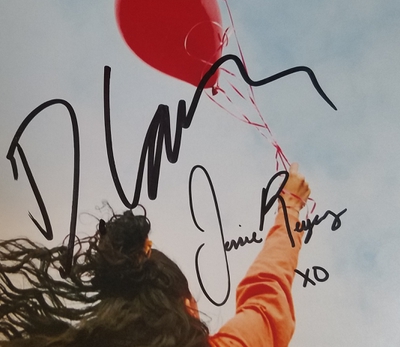Daniel Caesar Autograph Profile by RACC - Daniel Caesar Autographs ...