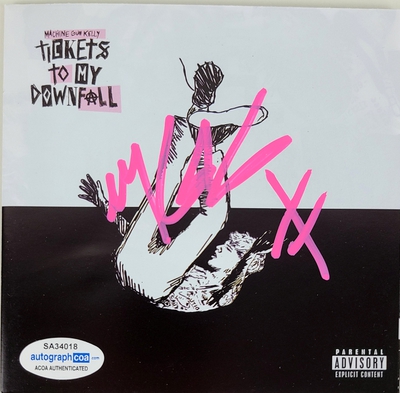Machine Gun Kelly Autograph Profile by RACC - Machine Gun Kelly ...