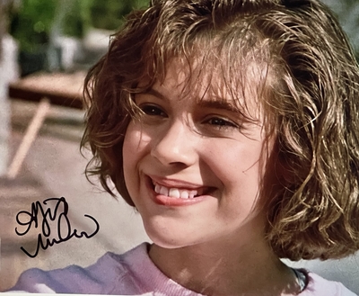 Alyssa Milano Autograph Profile by RACC - Alyssa Milano Autographs ...