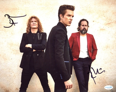 Brandon Flowers Autograph Profile by RACC - Brandon Flowers Autographs ...