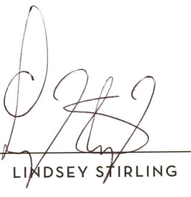 Lindsey Stirling Autograph Profile by RACC - Lindsey Stirling ...