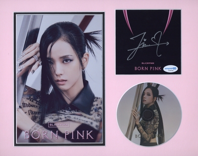 Jisoo Autograph Profile by RACC - Jisoo Autographs, Signing Photos ...